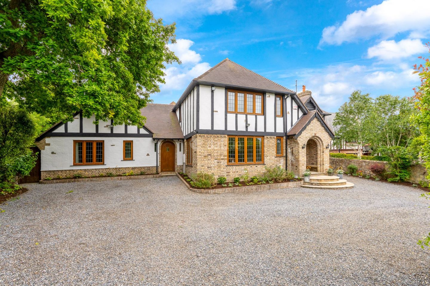 Loughmoe, Saval Park Road, Dalkey, Co. Dublin is for rent on Daft.ie