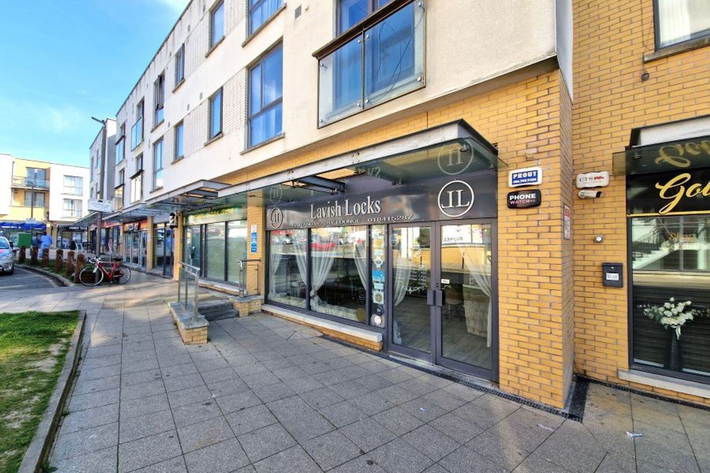 Commercial property for sale in Unit 17 Castle Mill Shopping Centre ...