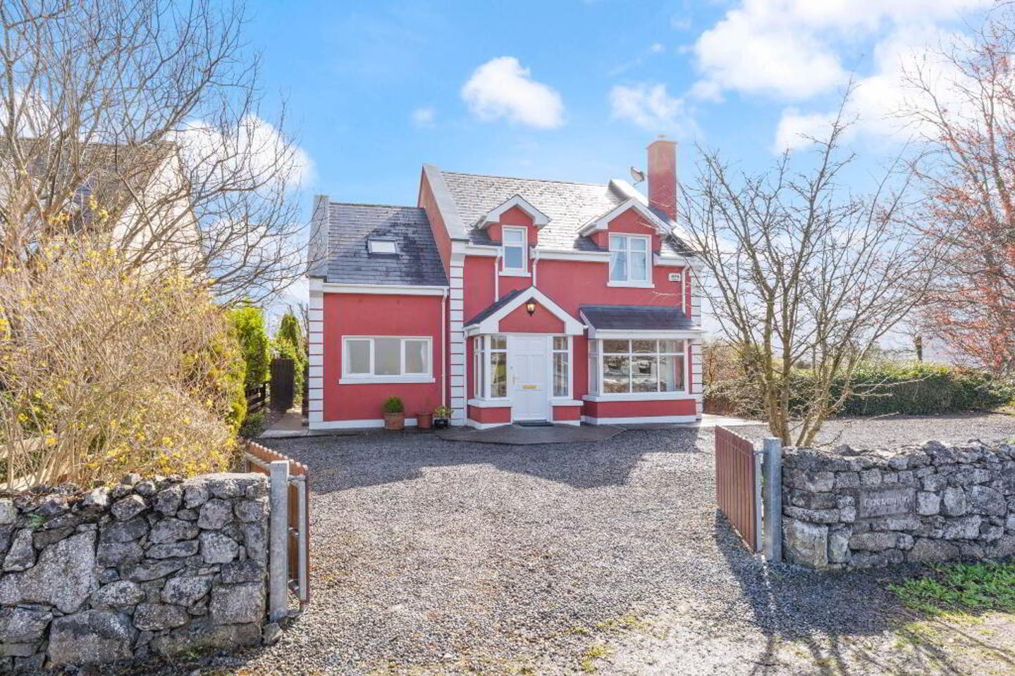 Carraiglea, Baunkyle, Corofin, Co. Clare, V95FN12 is for sale on Daft.ie
