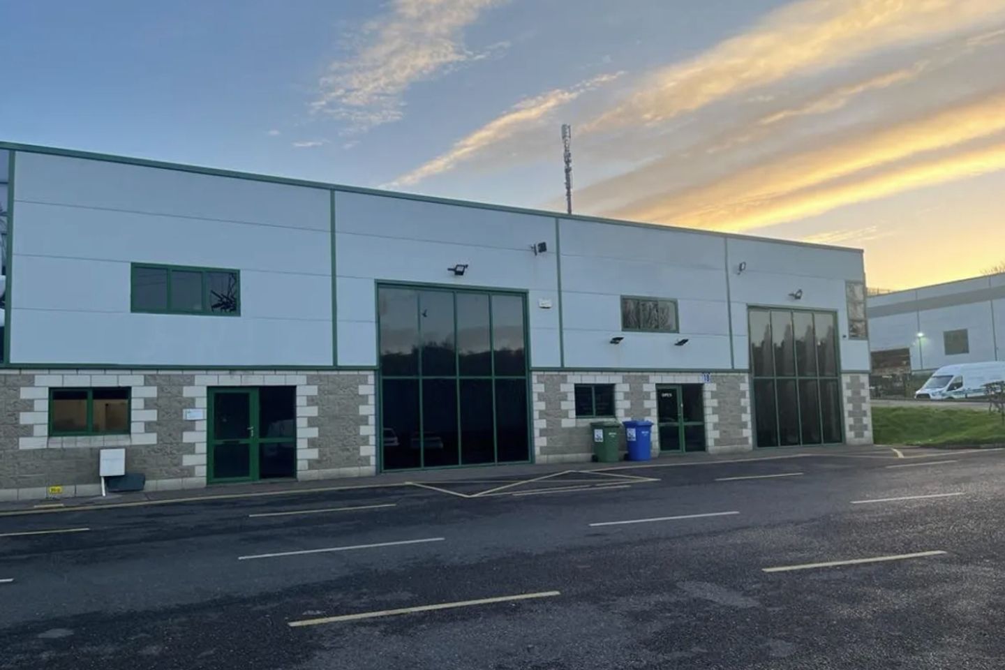 Commercial property for rent in unit 18, Northpoint Business Park, Old ...