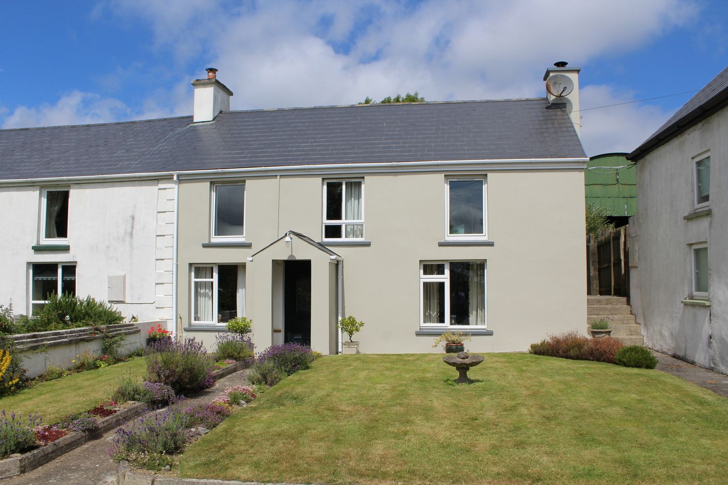 2 Manor Farm, Clountiquirk, Dunmanway, Co. Cork, P47DA14 is for sale on ...