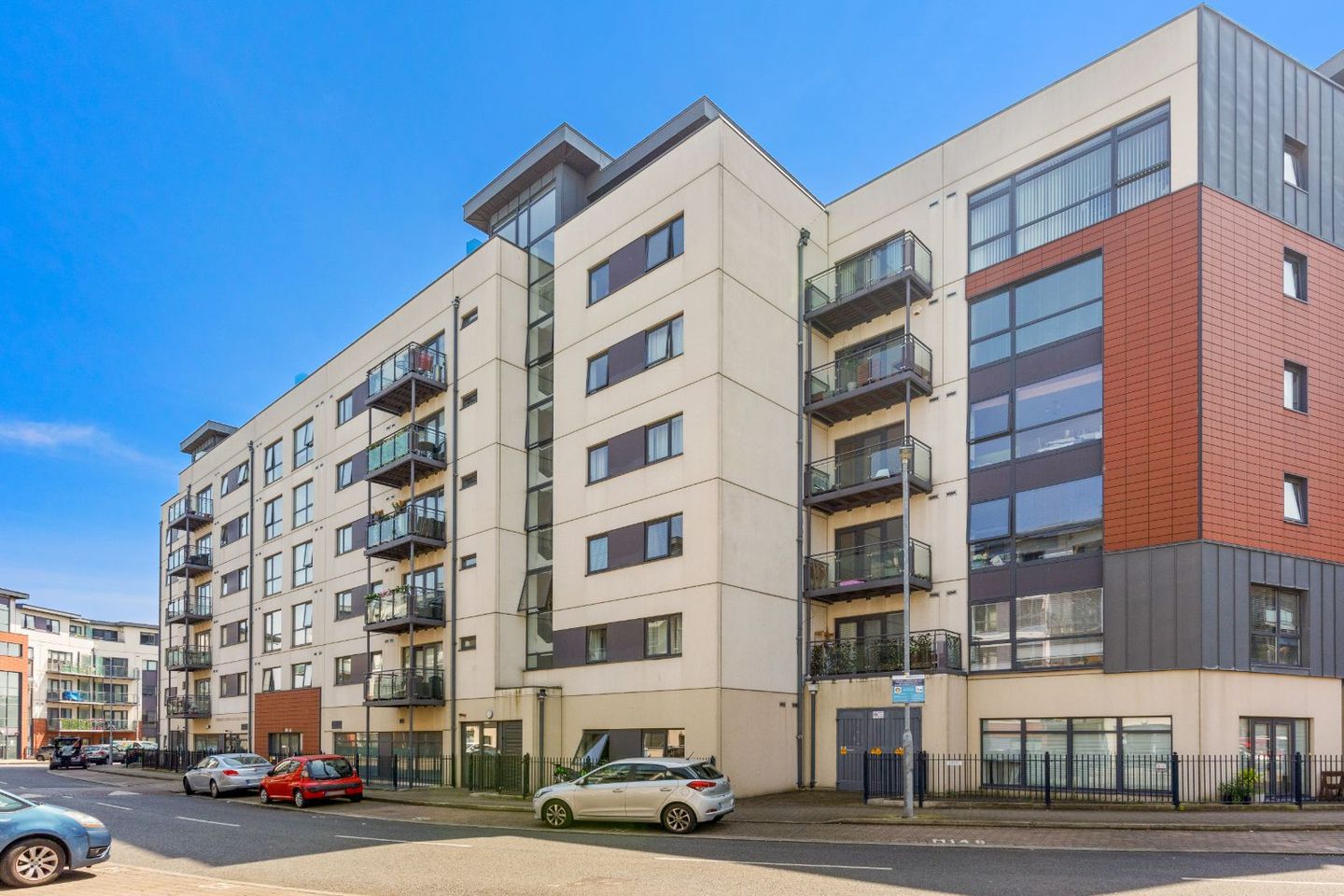 Apartment 38, Meridian Court, Royal Canal Park, Dublin 15, D15XF66 is ...