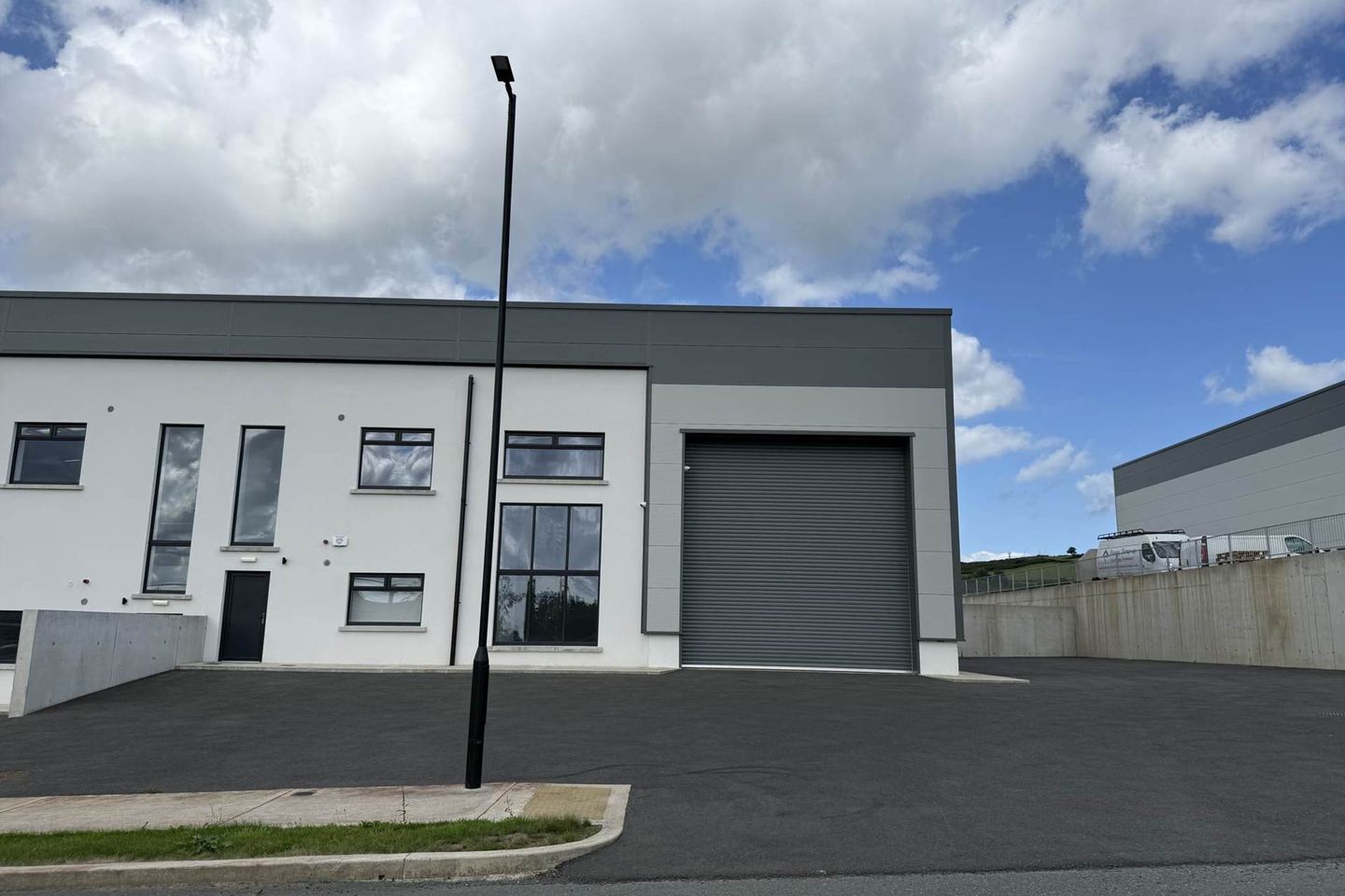 Commercial property for rent in Unit 6d Ballyloughan Business Park ...