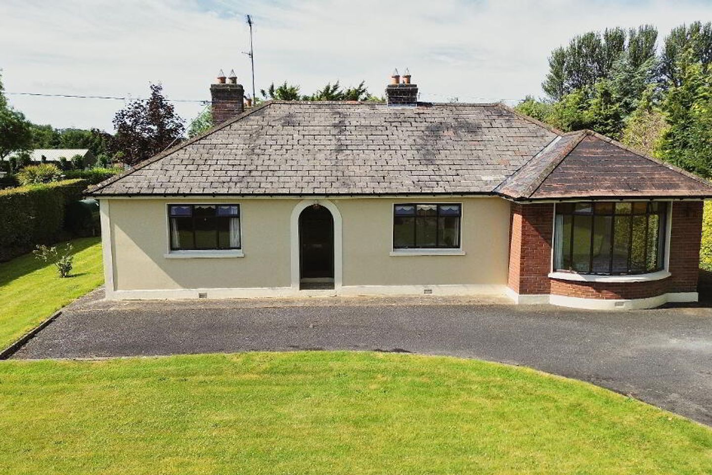 Tullynaskeagh, Ardee Road, Carrickmacross, Co. Monaghan, A81T922 is for ...