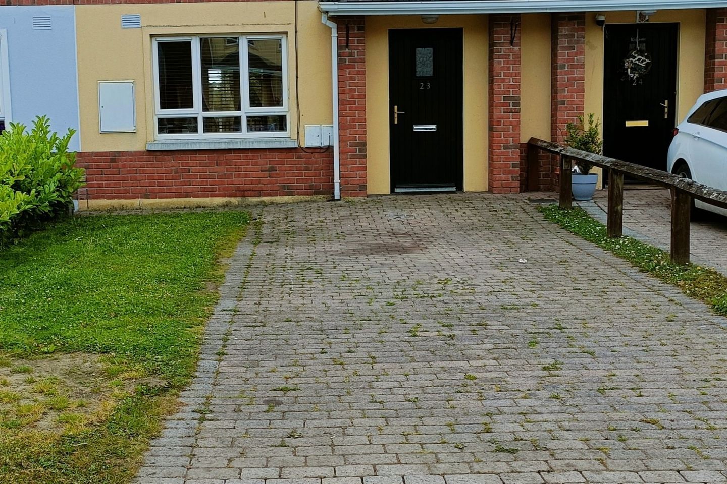 23 Carrickhall Lane, Edenderry, Co. Offaly, R45EN83 is for sale on Daft.ie