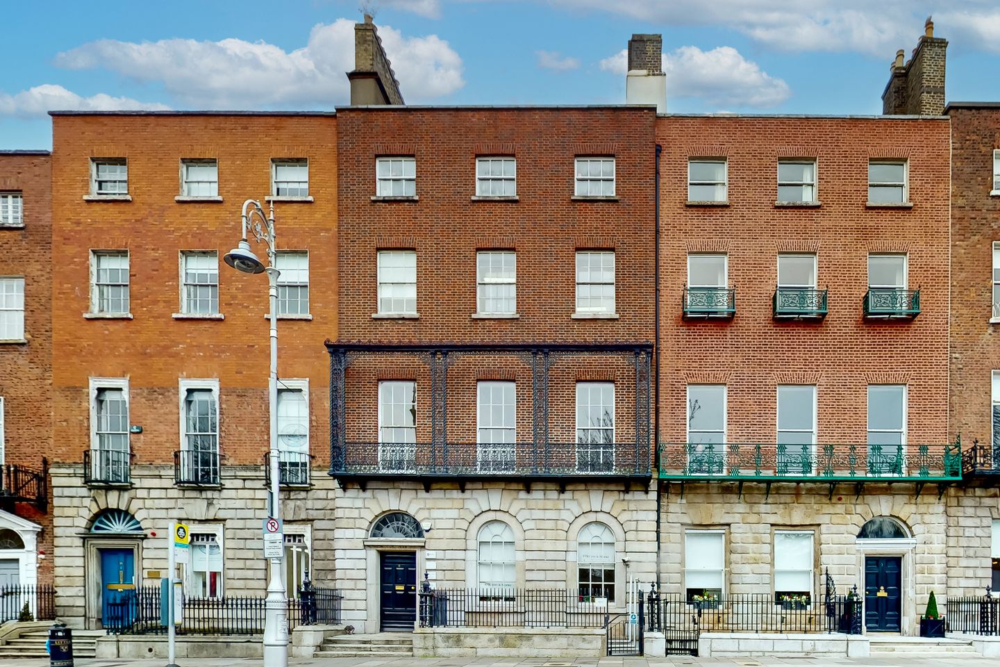 Commercial property for rent in 6 Merrion Square North, Dublin 2