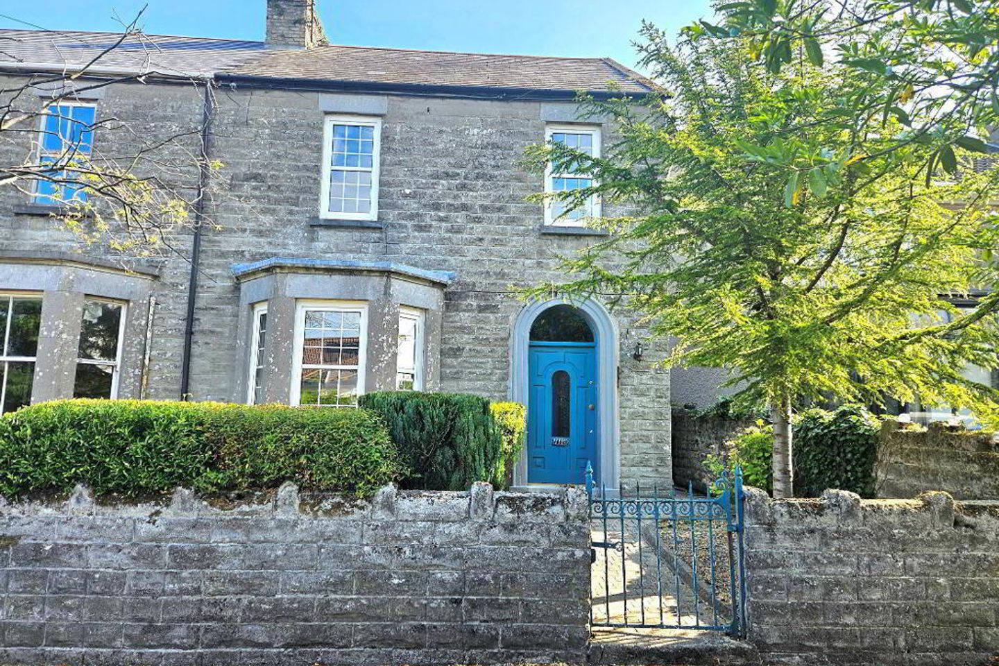 Rosemount House, 4 Grovelands, Athlone, Co. Westmeath, N37VK77 is for ...