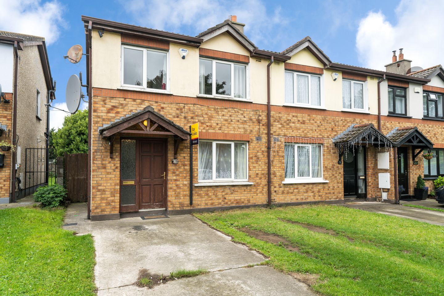6 Grangeview Close, D22 X752, Clondalkin, Dublin 22 is for sale on Daft.ie