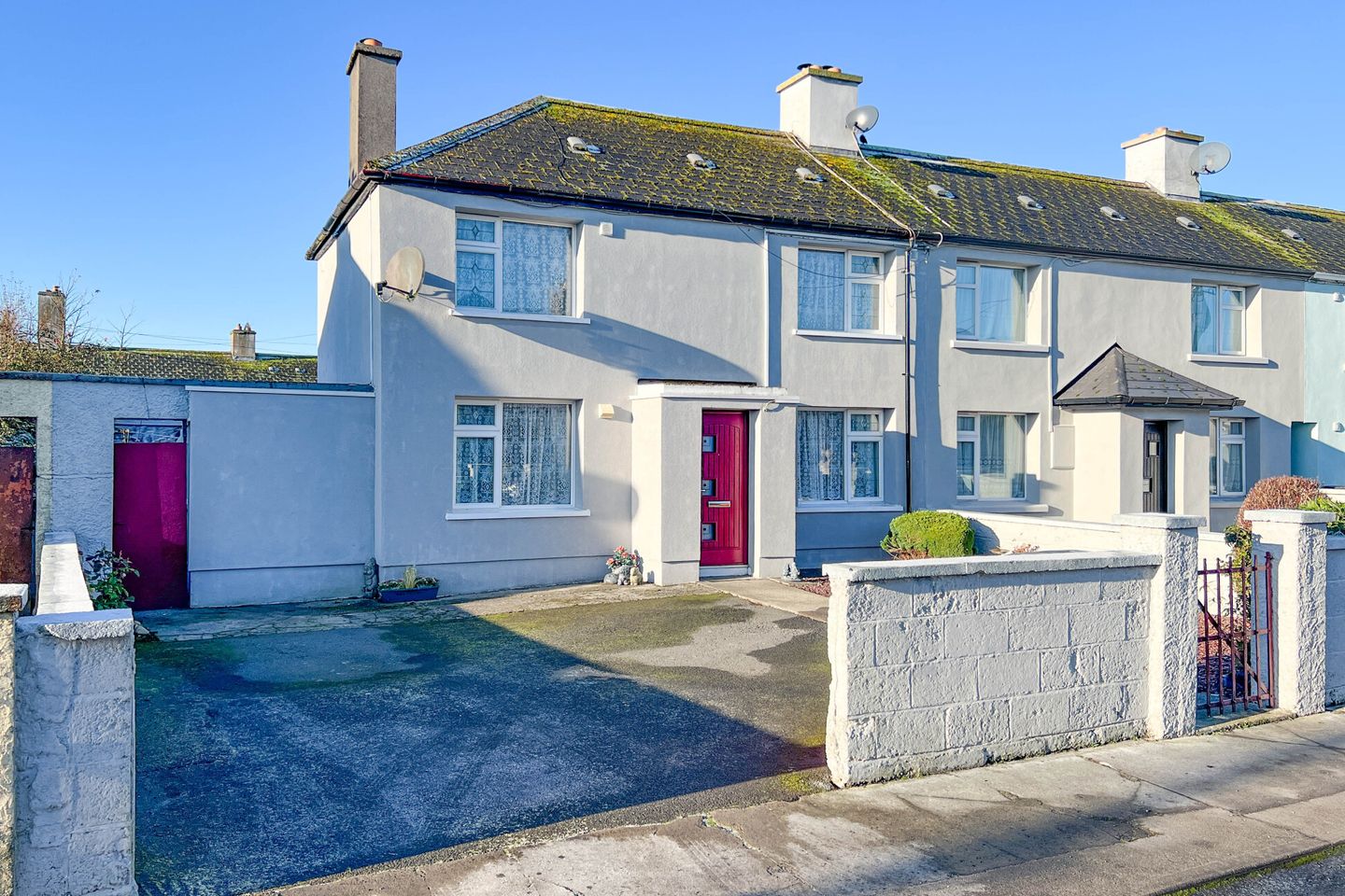 13 Sean Treacy Avenue, Thurles, Co. Tipperary, E41C1F9 is for sale on ...