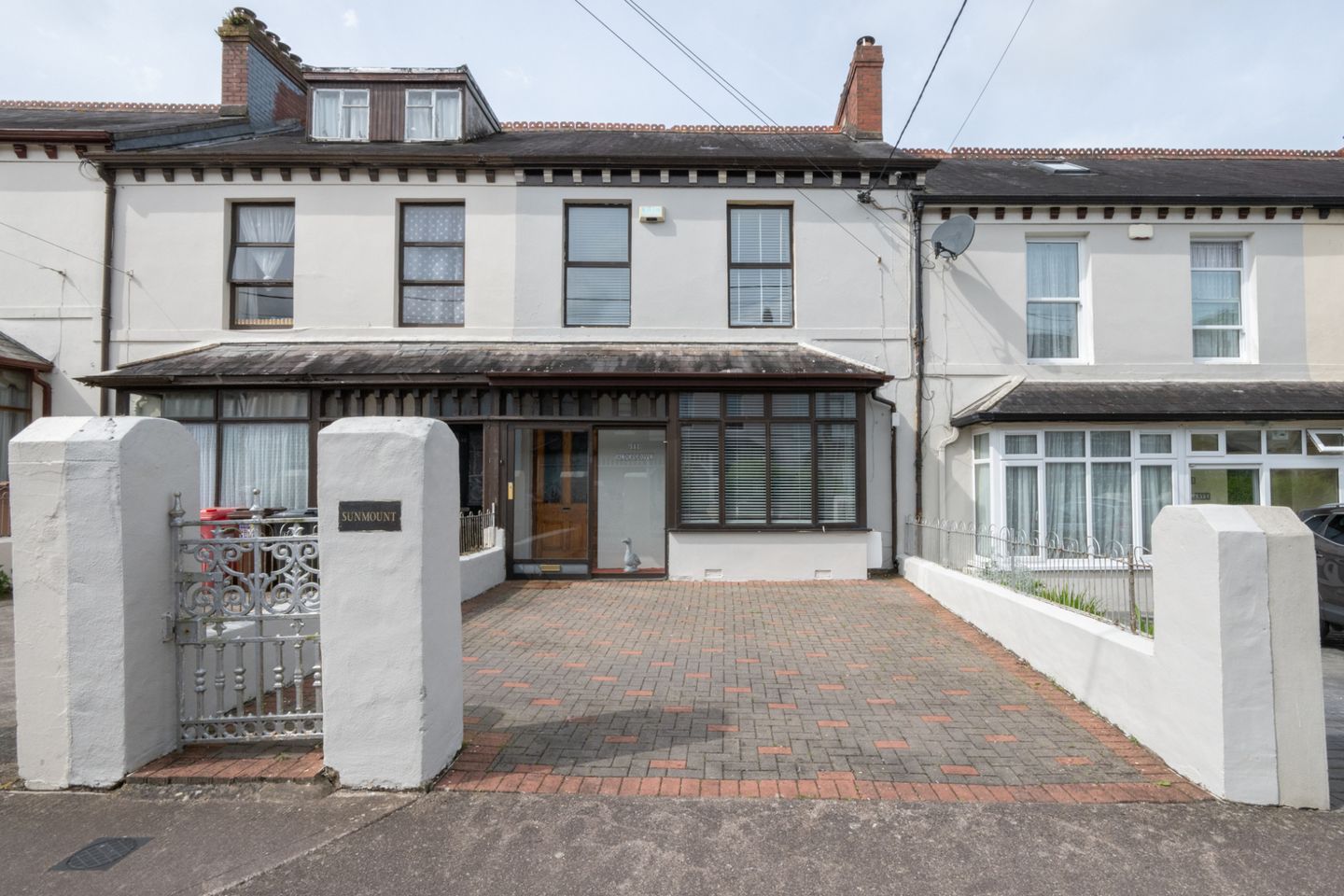 Sunmount, 11 Aldergrove, Highfield West, Cork, T12Y3X6 is for sale on ...