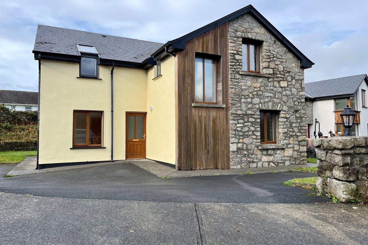4 Sli Na hAiteann, Carraroe, Co. Galway, H91DC5F is for sale on Daft.ie