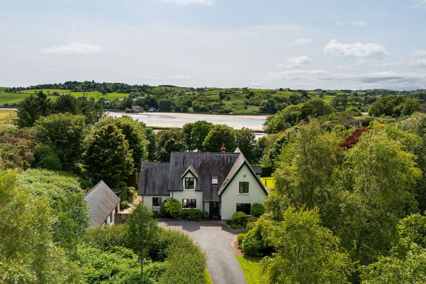 Feora Burgatia, Rosscarbery, Rosscarbery, Co. Cork, P85Y138 is for sale on Daft.ie