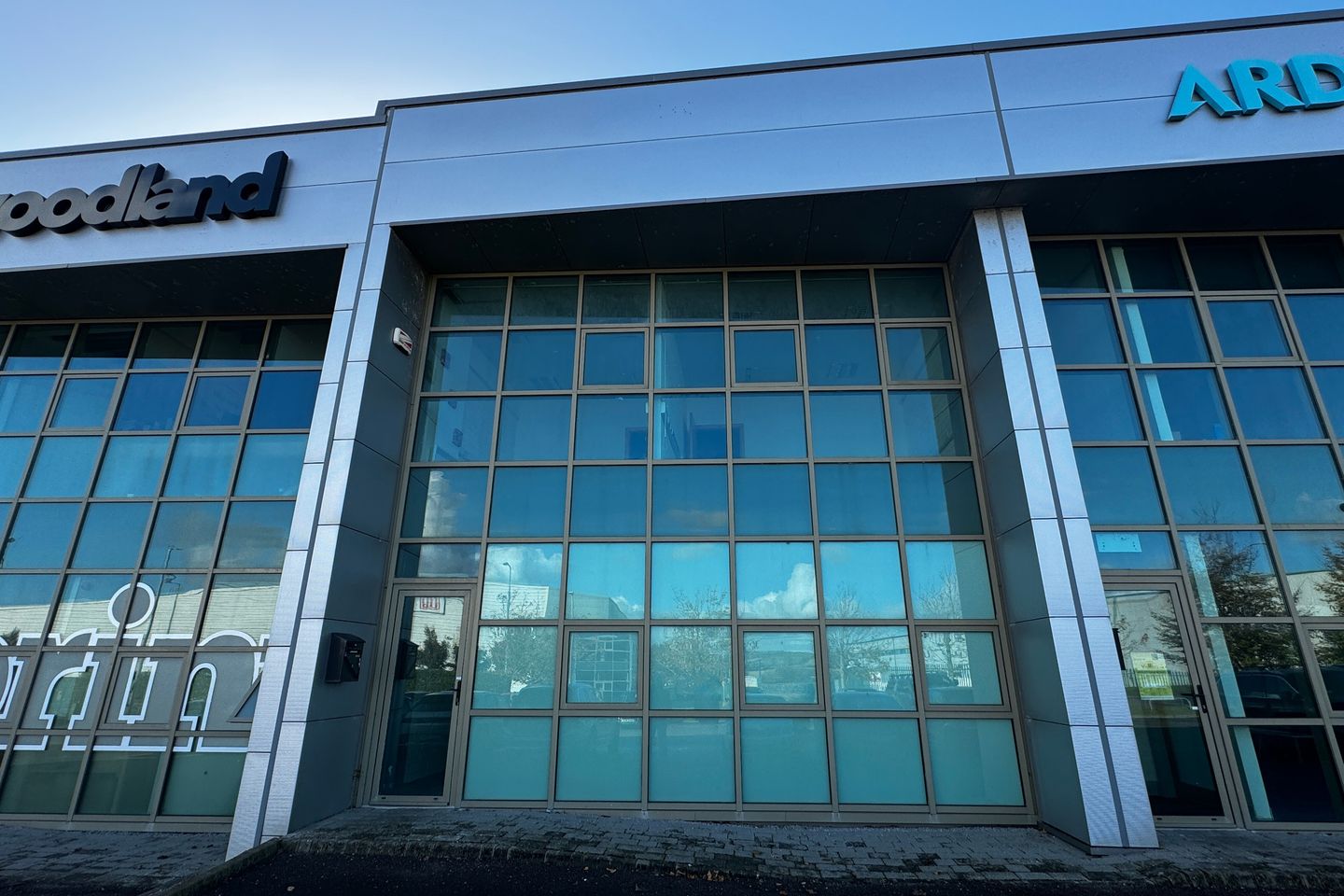 Commercial property for rent in Unit 306, Harbour Point Business Park ...