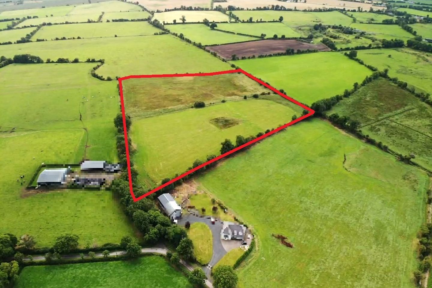 Commercial property for sale in Tircroghan, Clonard, Co. Meath