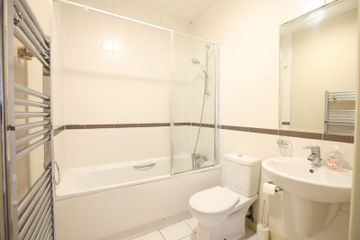 Apartment 19, Sandyford View, Sandyford, Dublin 18, D18DX48 is for sale ...