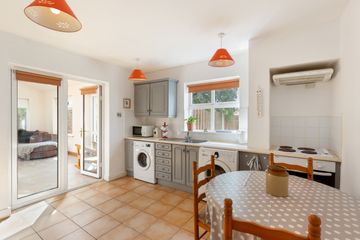 41 Seaview, Ardamine, Co. Wexford, Ardamine, Co. Wexford, Y25C524 is ...