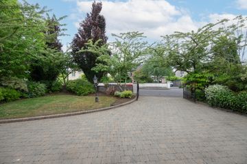 47 Fernwalk, Greenfields, Ballincollig, Co. Cork, P31R727 is for sale ...