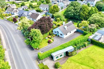 Lake Road, Moate, Co. Westmeath, N37PX92 is for sale on Daft.ie