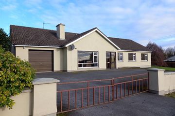 Houses for Sale in Cahir, Tipperary | Daft.ie