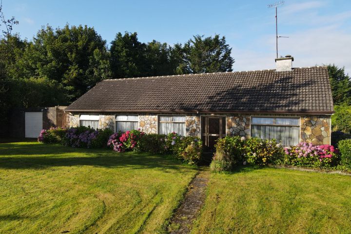 Property for Sale in Virginia, Cavan | Daft.ie