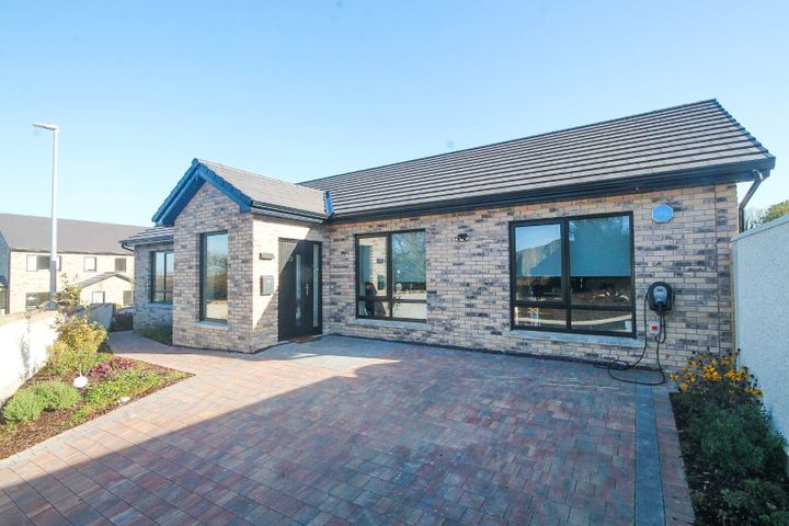 Property for Sale in Ballycullen, Dublin | Daft.ie