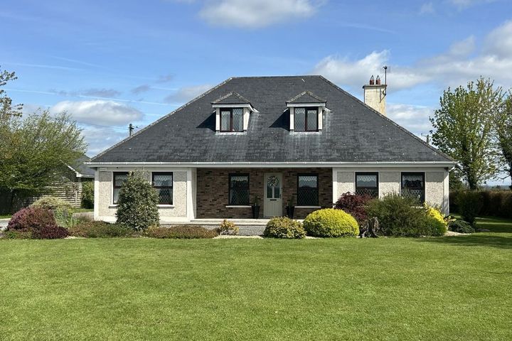 Houses for Sale in Thurles (& Surrounds), Tipperary | Daft.ie