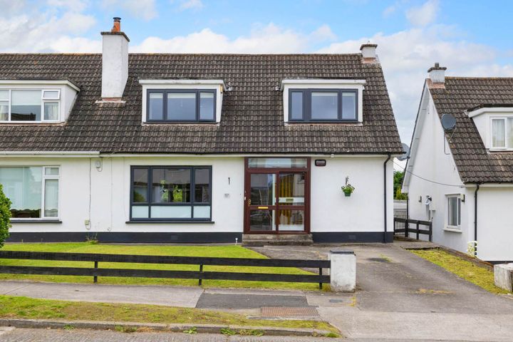 Houses for Sale in Kill, Kildare | Daft.ie
