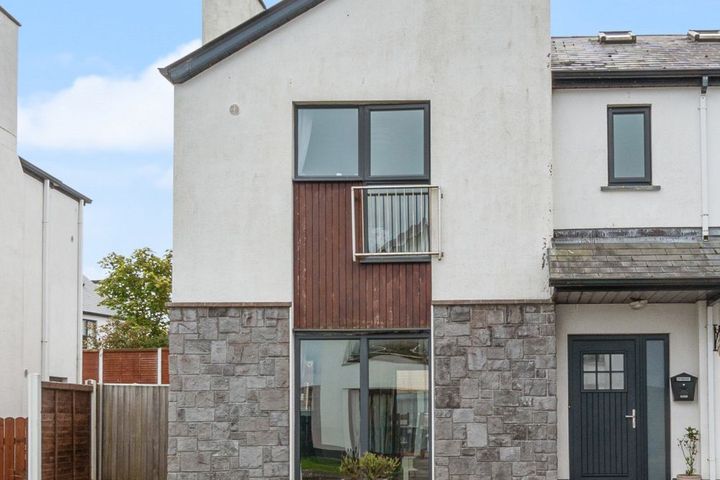 Semi Detached Houses for Sale in Strandhill, Sligo | Daft.ie
