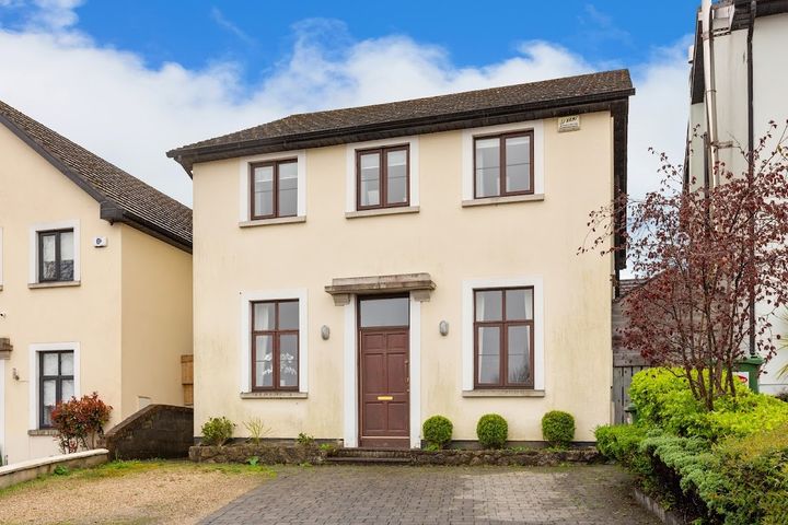 Detached Houses for Sale in Bray, Wicklow | Daft.ie