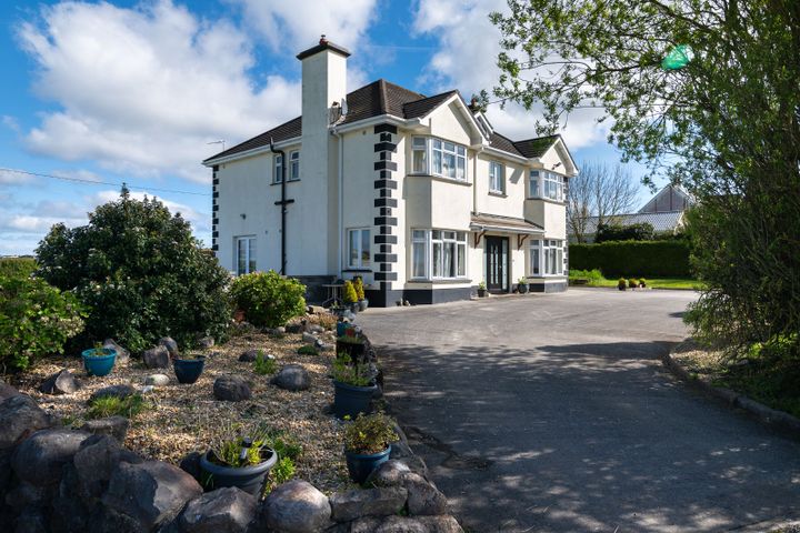 Houses for Sale in Daingean, Offaly | Daft.ie