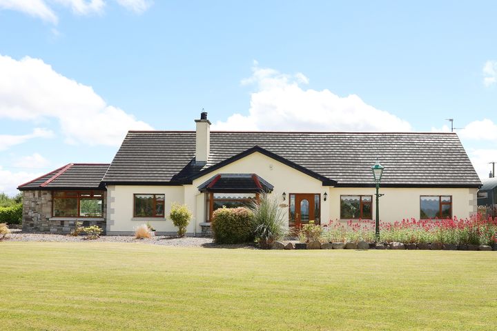 Detached Houses for Sale in Foxford, Mayo | Daft.ie